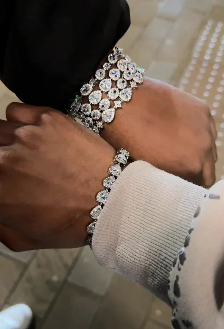 SILVER BRACELETS – iLLUSIA